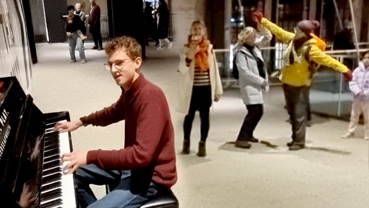 Public Piano Performance Sparks Impromptu Dance Party - YouTube