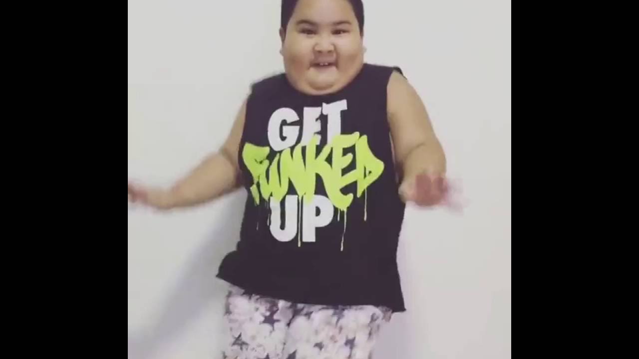 I have a pen , I have an apple 🍎😹😹 #ppap #applepen #pineapplepen # ...