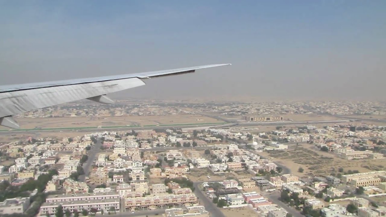 Dubai International Airport (DXB) approach and landing - YouTube