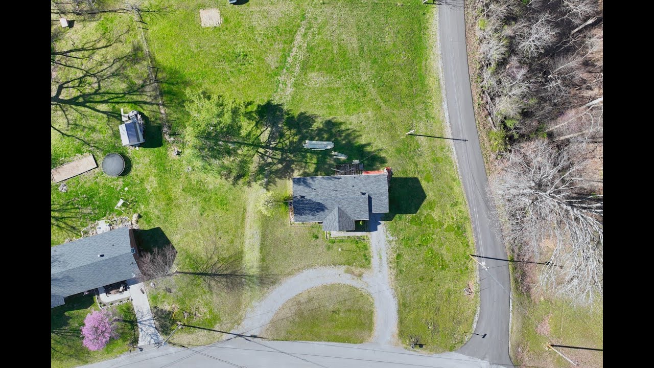 439 Snow Hill Rd Dowelltown TN 37059 - YouTube