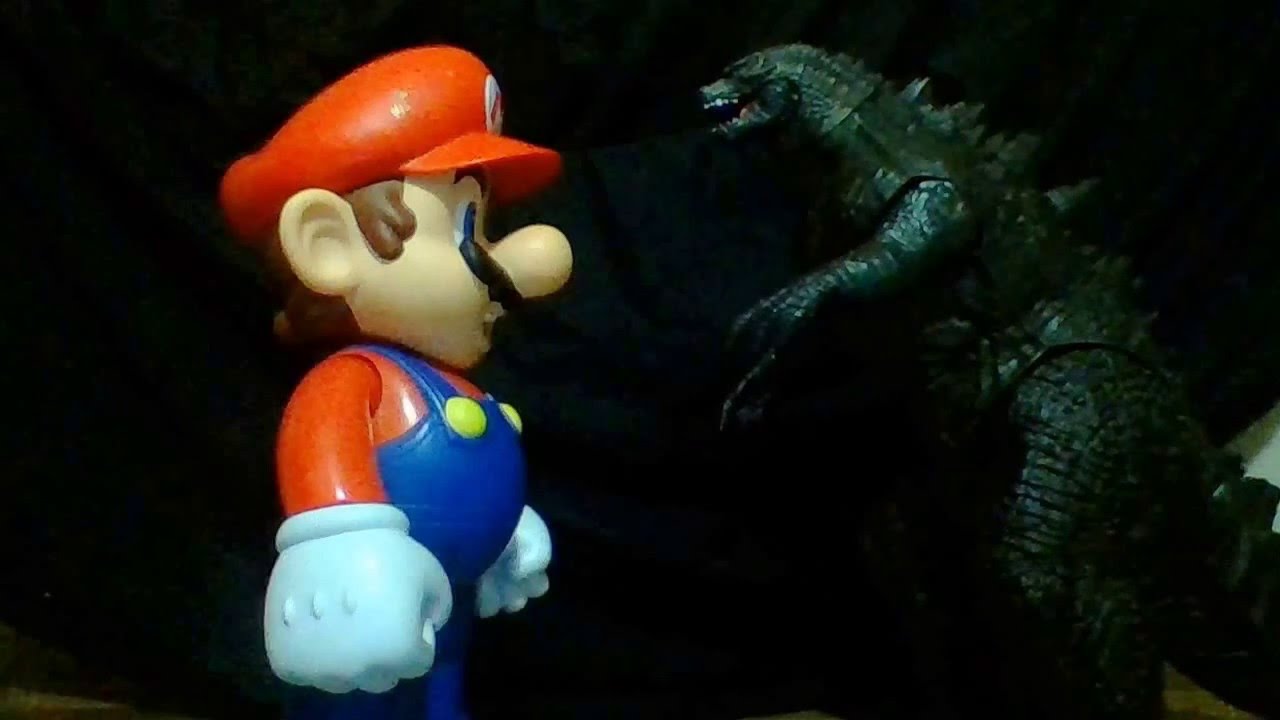 Mario VS Godzilla (sorry it's so slow x3) - YouTube