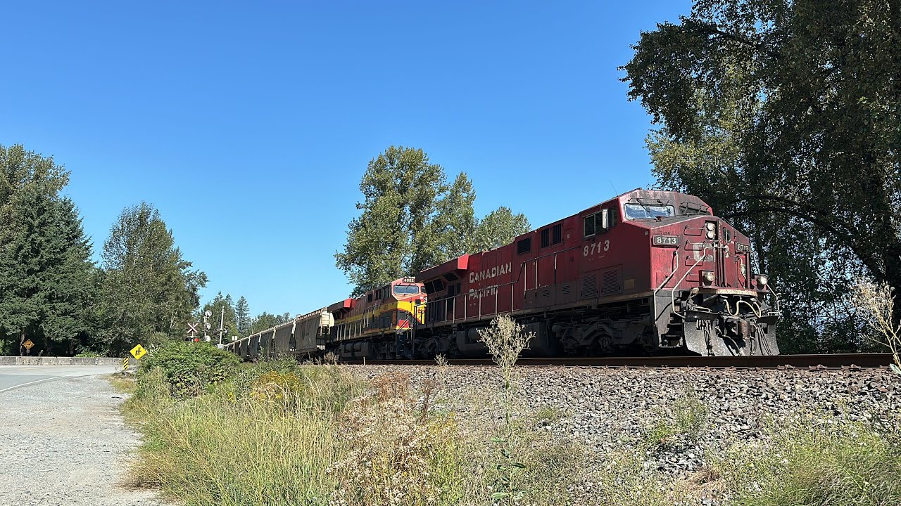 202 Empty Cars!!! CPKC 674 (Potash Train) @ Maple Ridge BC Canada ...