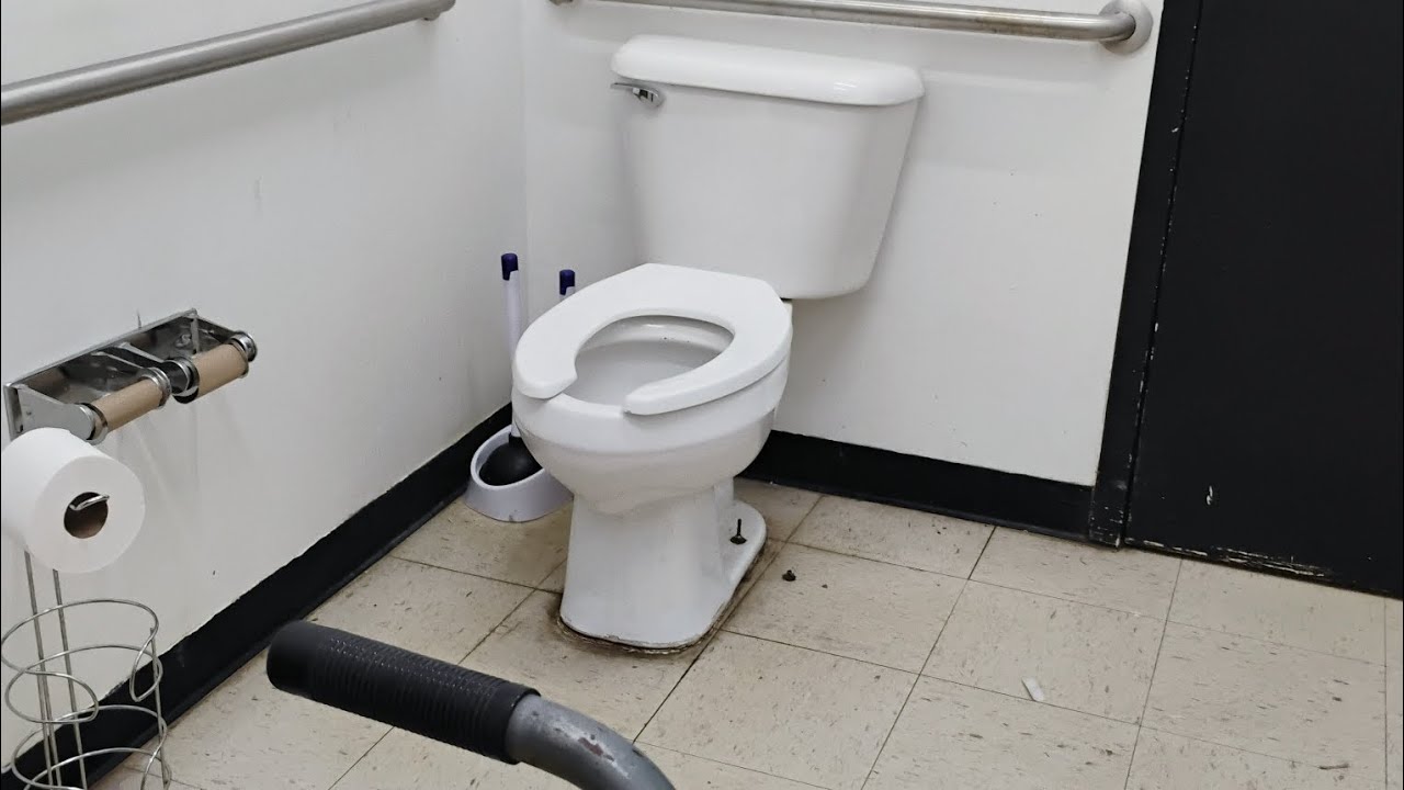 #170 dollar general unisex restroom - YouTube