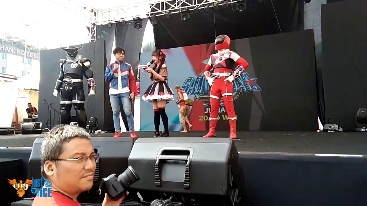Cosplay Kyuranger Ennichisai 2019 - YouTube