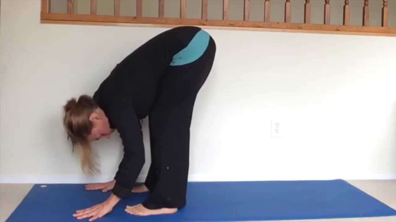 Stand Up Yoga to Build Good Posture - YouTube