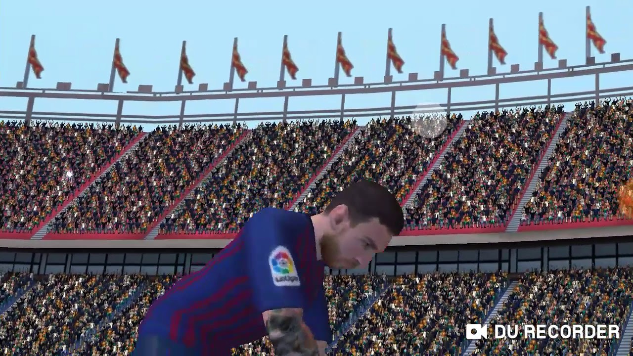 How to score a free kick with Lionel Messi in fifa android - YouTube
