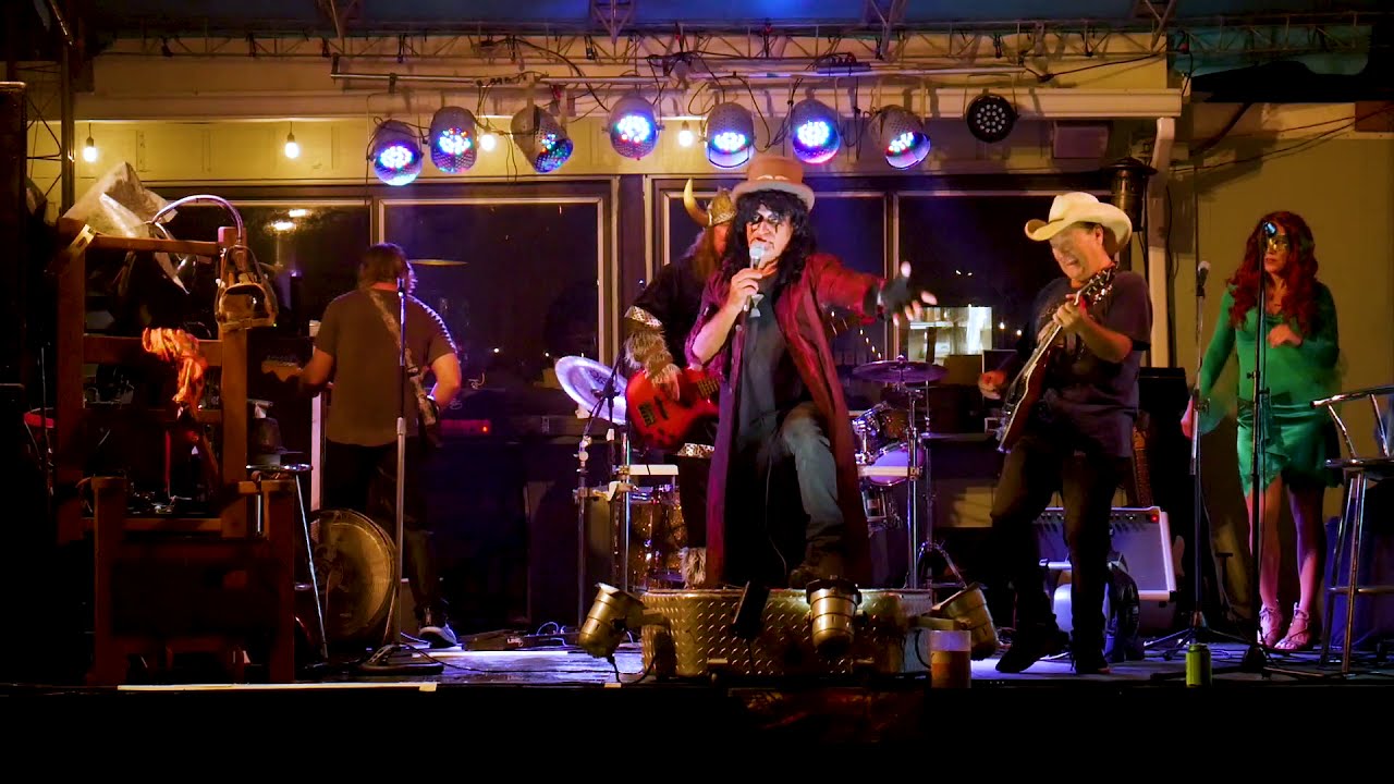 Alice Cooper Show Halloween 2020 - YouTube