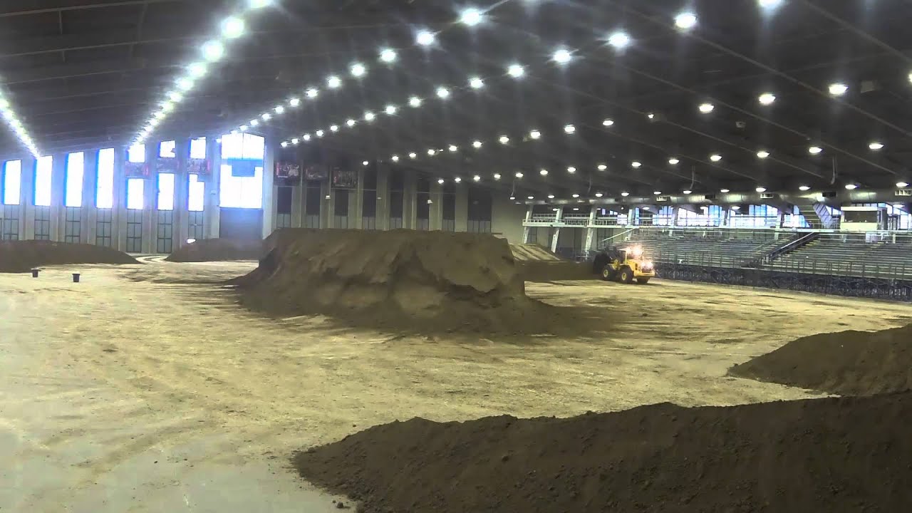 2014 USA BMX Grands Track Build Part 1 - YouTube