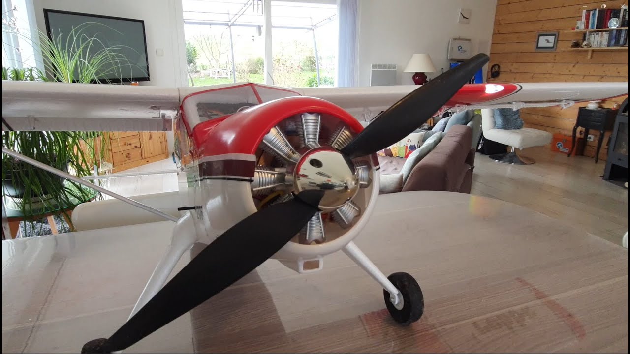 Montage Beaver Robbe - YouTube