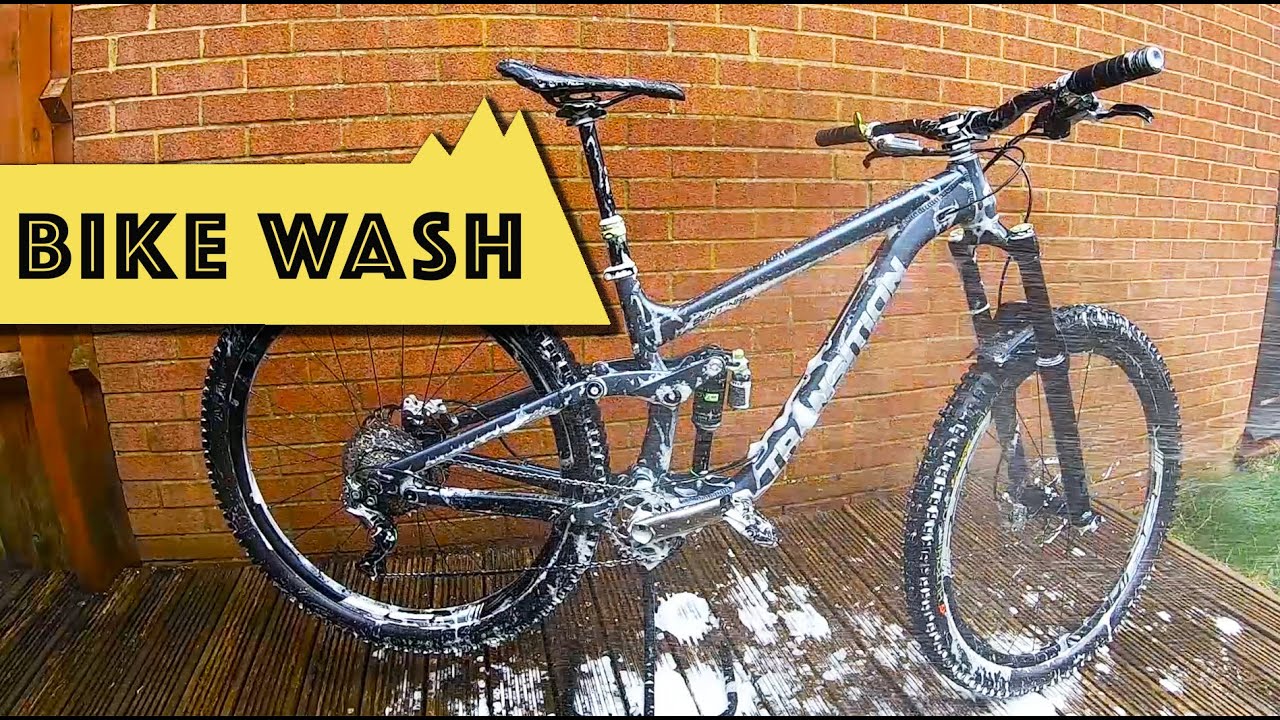 QUICK BIKE WASH || washing your mountain bike fast - YouTube