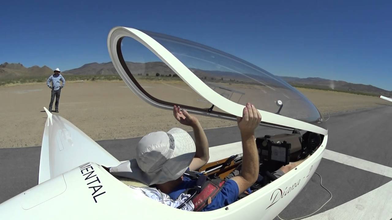 Ron's Diana 2 at Air Sailing Gliderport - YouTube