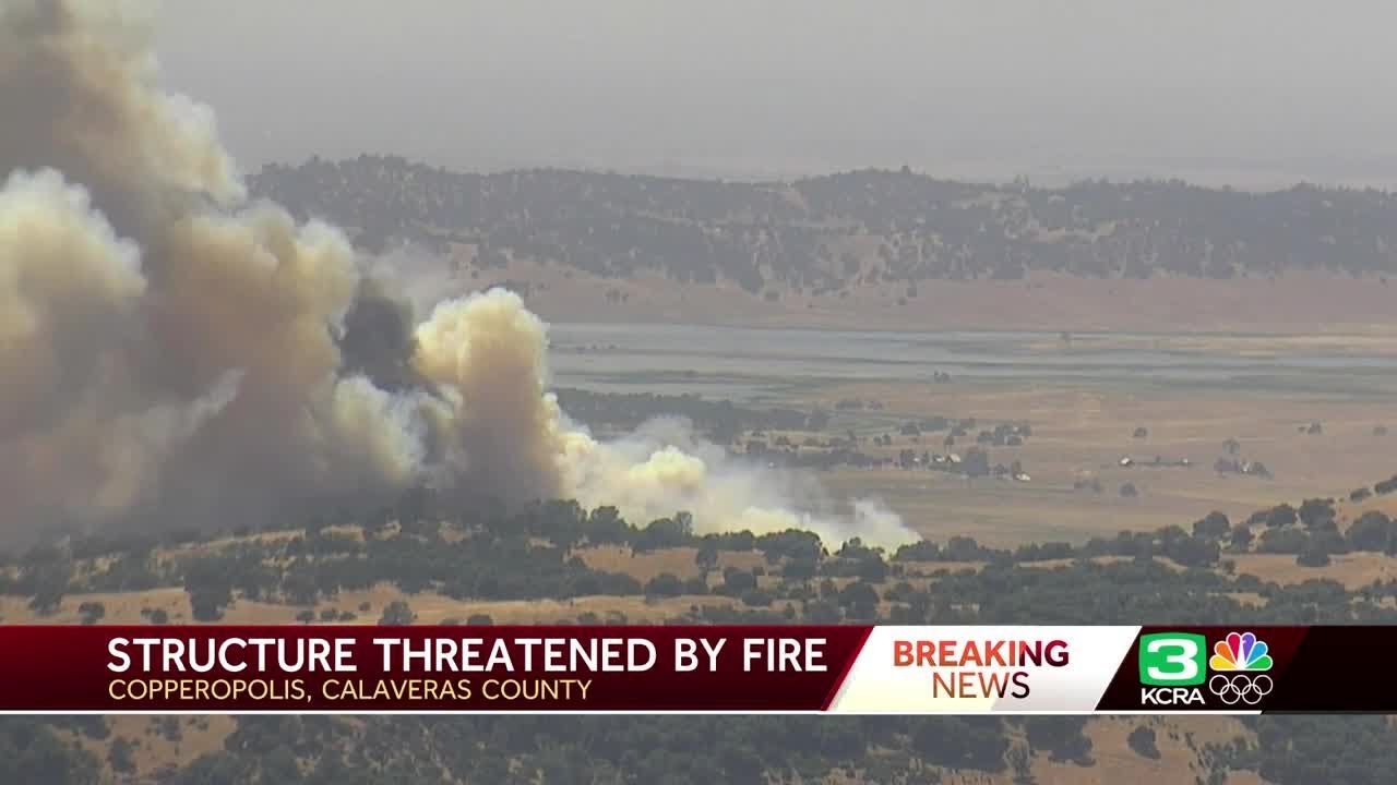 Aero Fire: Fast-moving vegetation fire burns in Calaveras County - YouTube