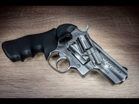Ruger Super Redhawk Alaskan .44 Magnum - YouTube