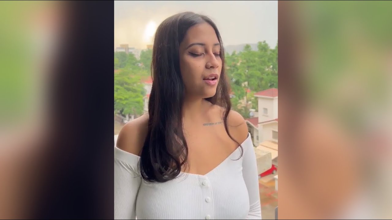 Tumhein Mohabbat (Atrangi re) | Female cover by Durba Banerjee | Arijit ...