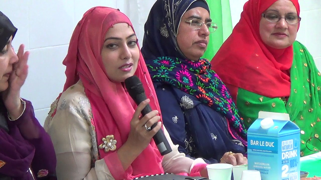 Javeria Saleem - Europ tour .....April 2018......Part..13 - YouTube