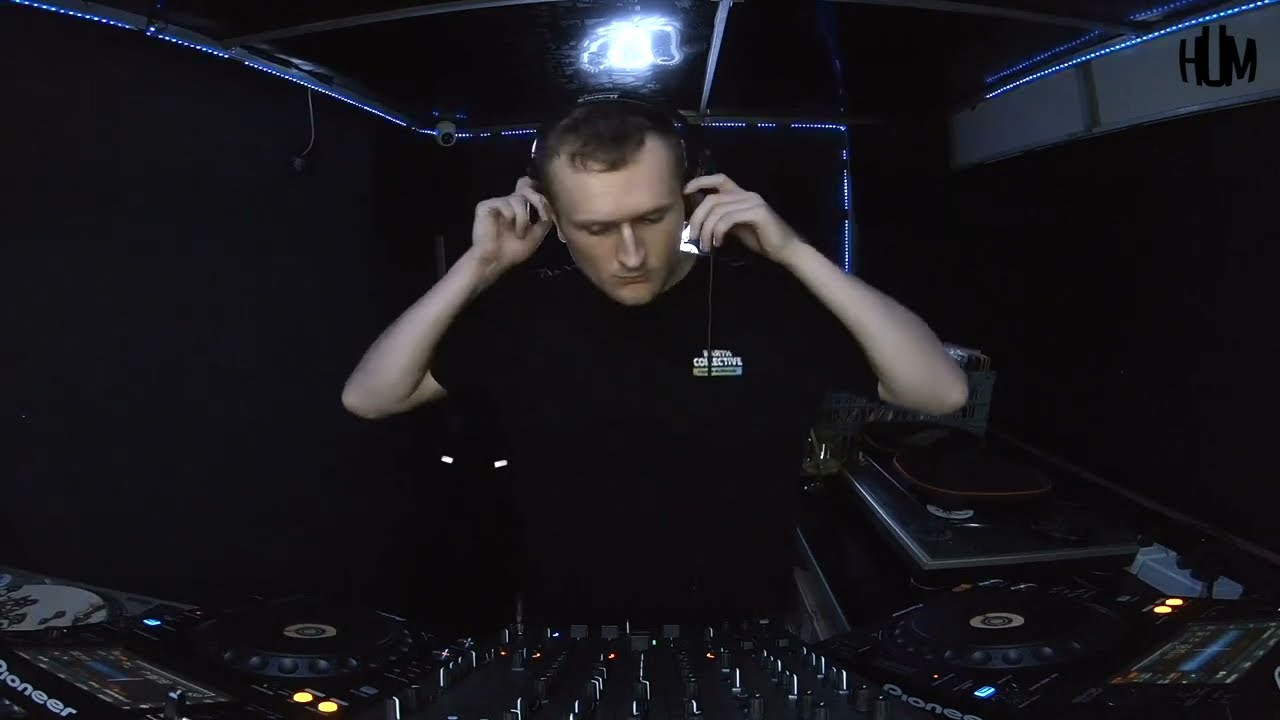 DECLAN // Club Room Fridays @HUM Studios. 15 July 2022 - YouTube