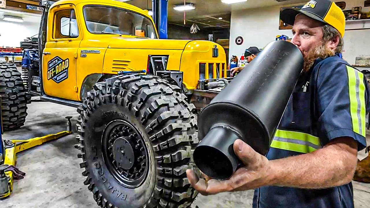 We're Making Some Noise With The World's Largest Off Road Wrecker - YouTube