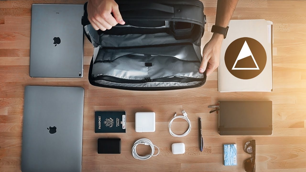 The NOMATIC Laptop Bag Walk Through! How to Use it! - YouTube