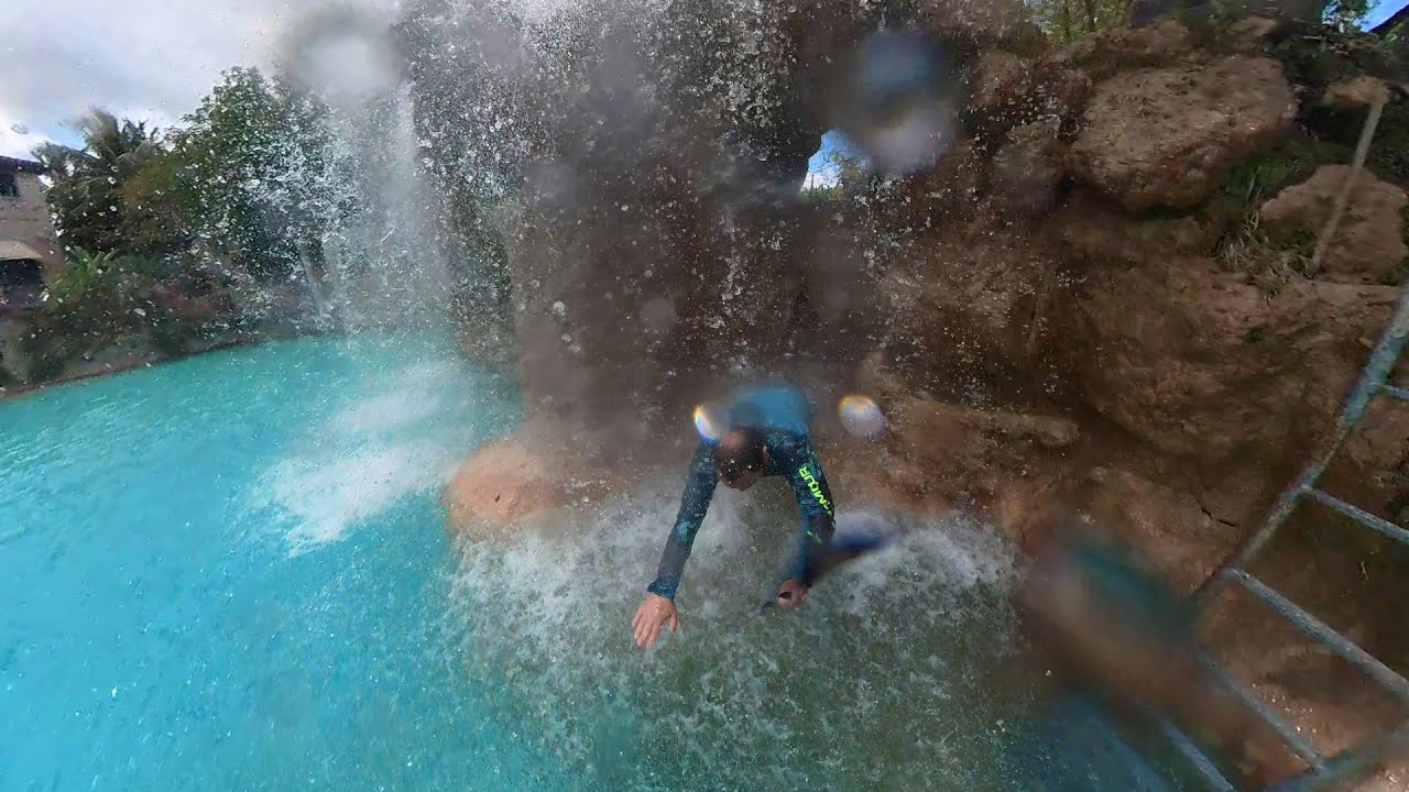 Waterfall jumping at the Venetian Pool - Florida - YouTube