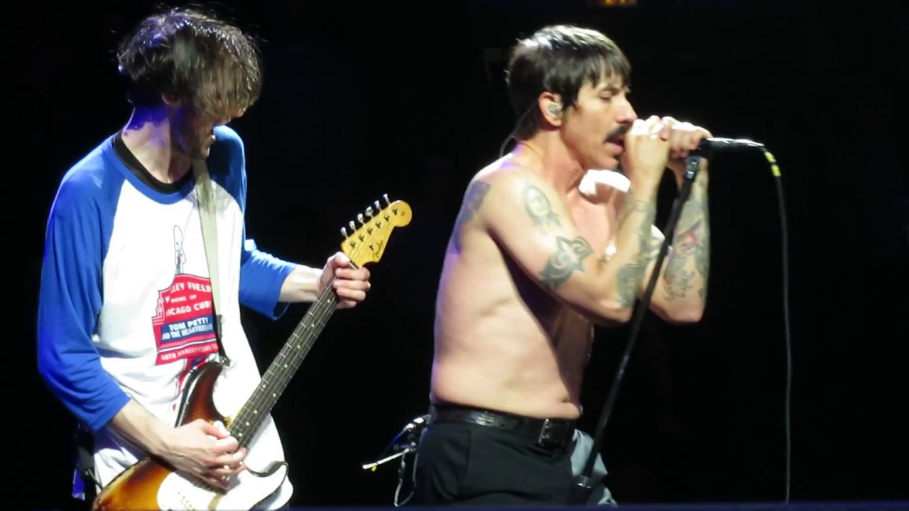 Red Hot Chili Peppers - Goodbye Angels - Give It Away - Chicago June 30 ...