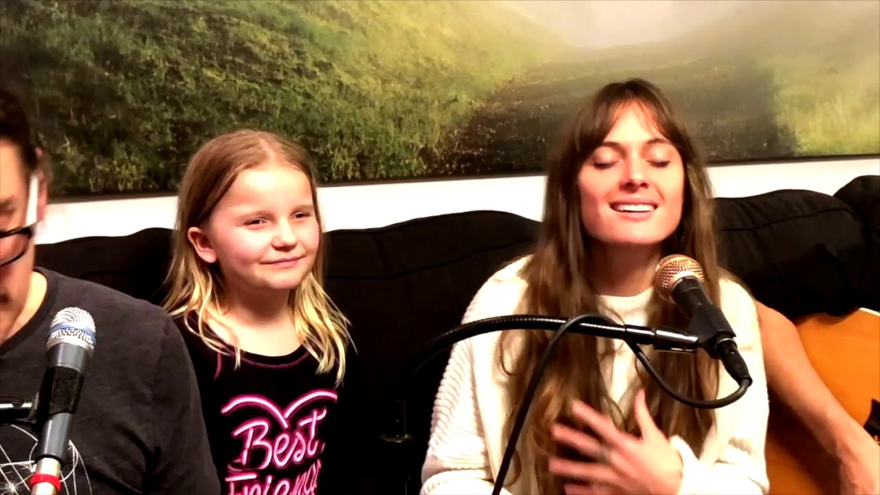 Tubby Love & Amber Lily feat Matt Williams LIVE at Earth Spirit ...