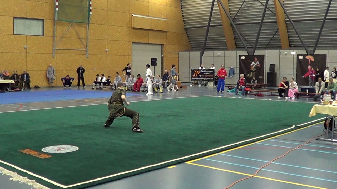 Dutch Wushu Open 2017 - Lee Sharman - Changquan - YouTube