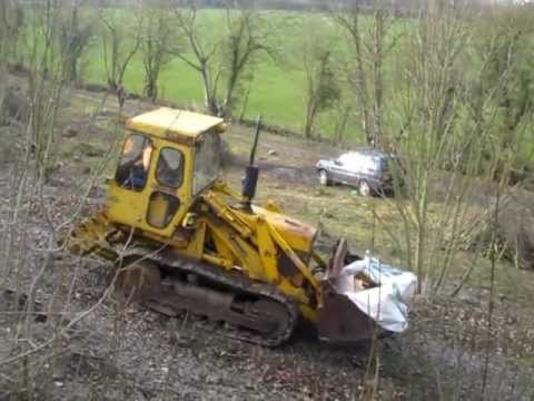Broadway - the Drott descends to the car park field - YouTube