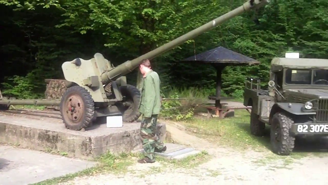 Muzeum bunkier "Konewka" - YouTube