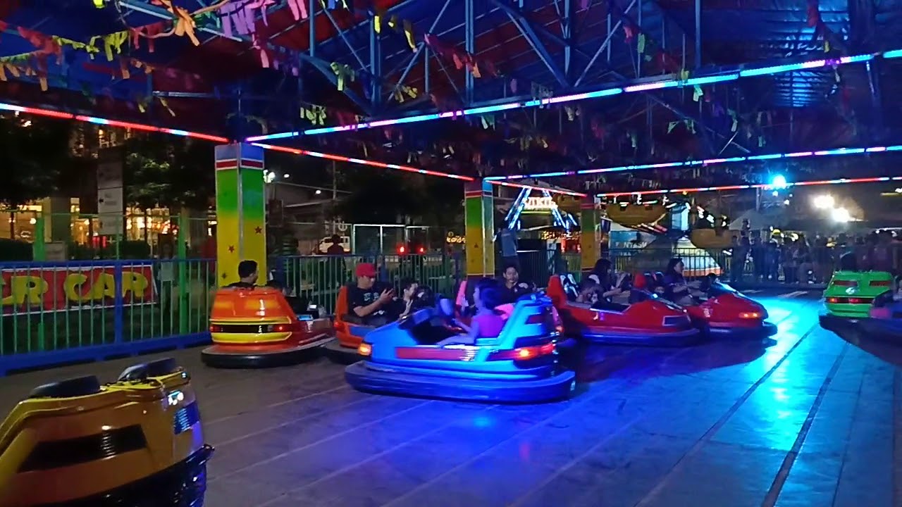 BUMP CAR😊🏎️🏎️ - YouTube