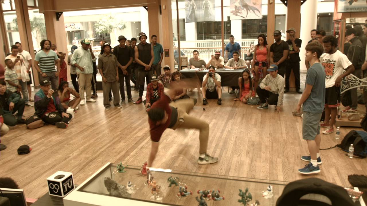 Waba Jam 16-Bboy top 12-Abok V. Bboy Lightening - YouTube