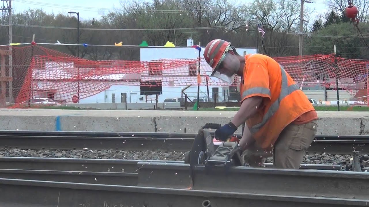 BNSF Cutting Rail - YouTube
