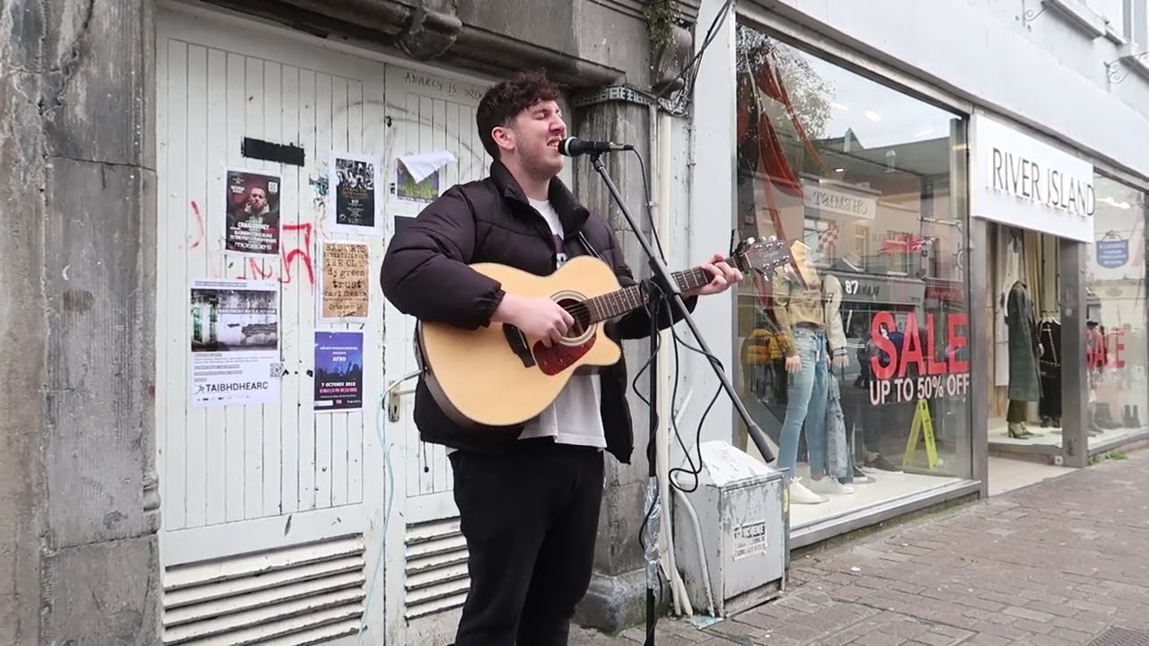 An incredible performance by Jamie Mcintyre - YouTube