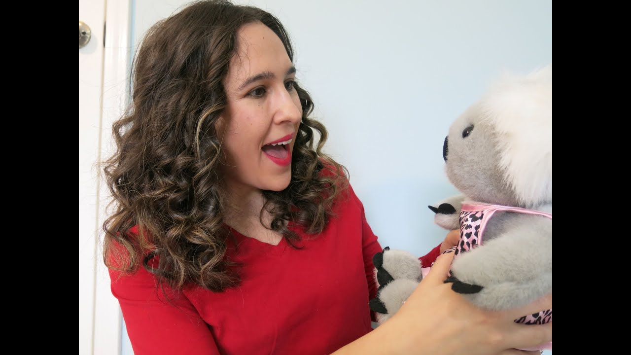 "LOOK" - Learn Language with Lilly - YouTube