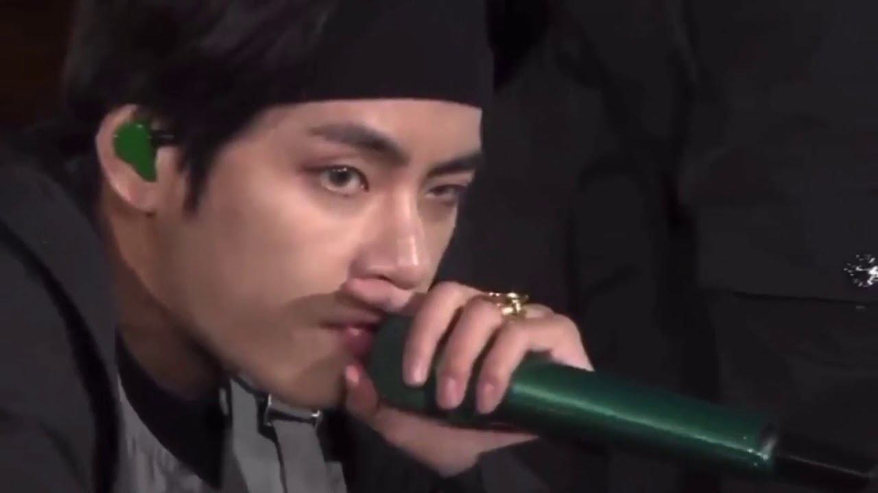 BTS | IDOL | Live in concert. - YouTube