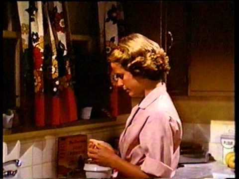 Little Mo (Full) 1/7 - YouTube