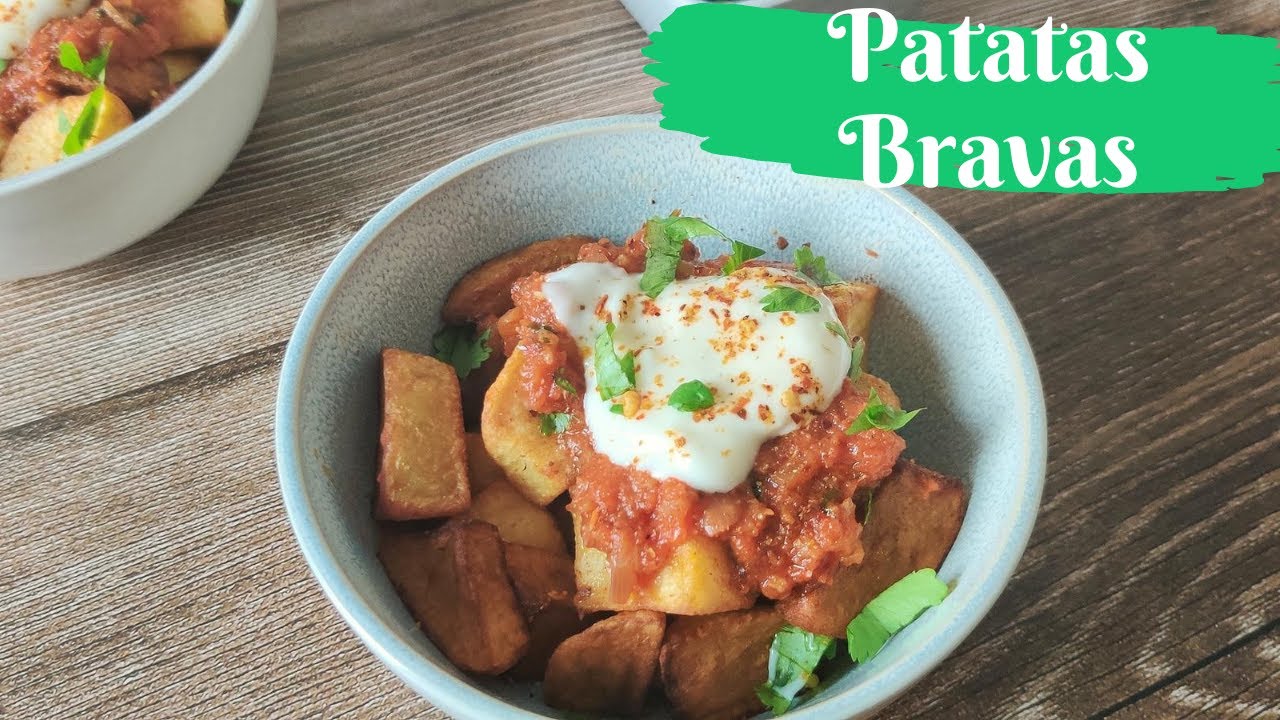 Patatas Bravas | Spanish Crispy Potatoes with Spicy tomato sauce ...
