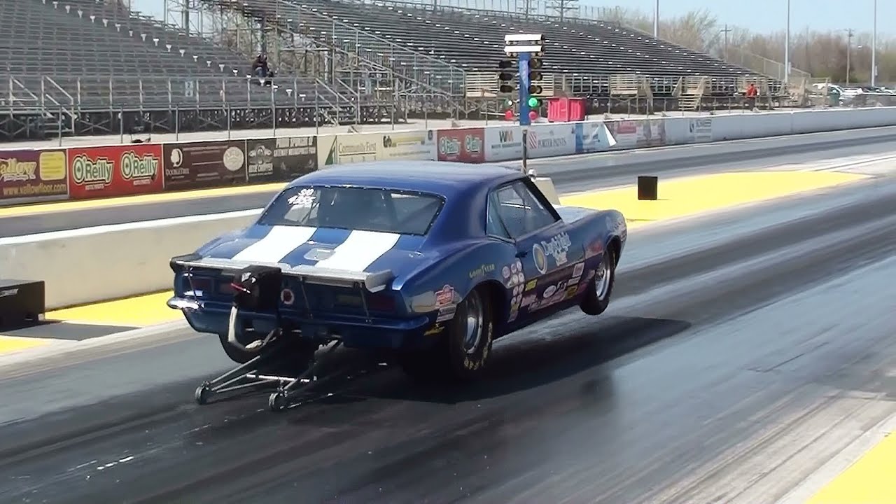 Awesome Drag Racing and Burnouts Gateway Motorsports Park NHRA ...
