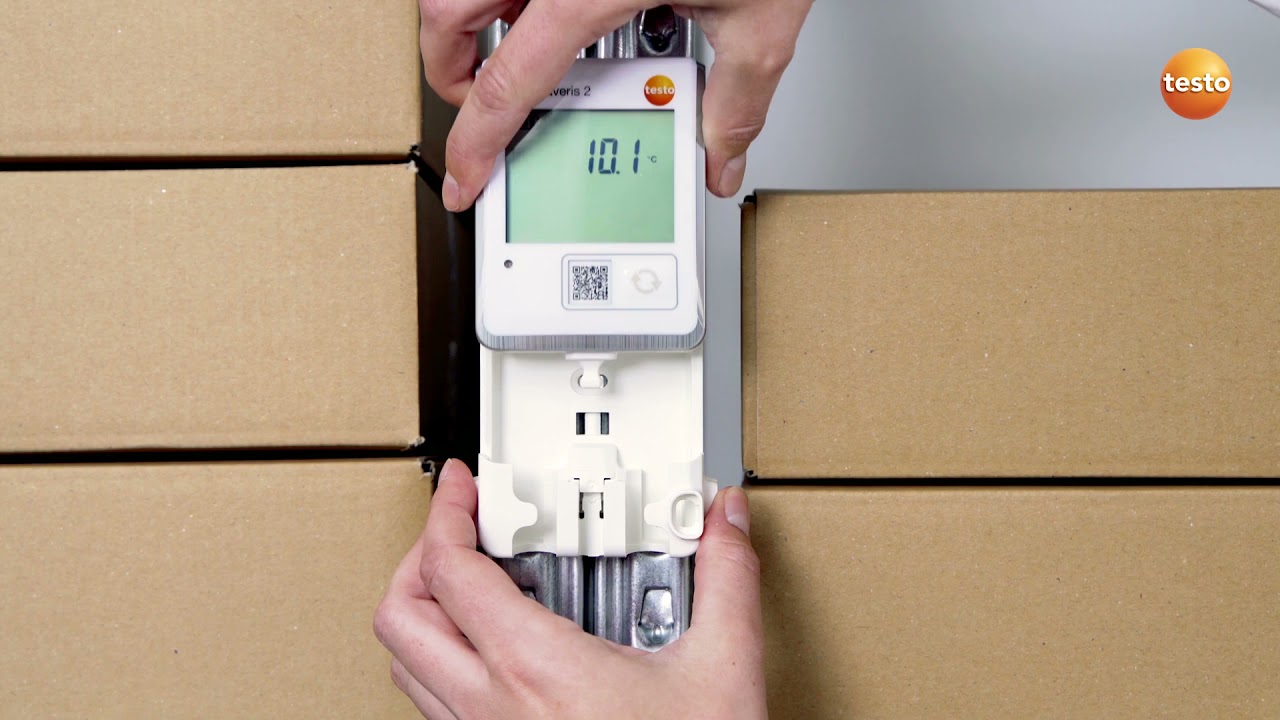 testo Saveris 2-T1 - WiFi data logger with display and integrated NTC ...