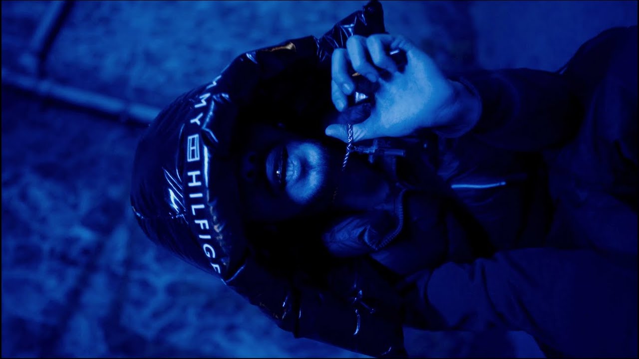 BLUE B - NEW DABB (OFFICIAL VIDEO) - YouTube