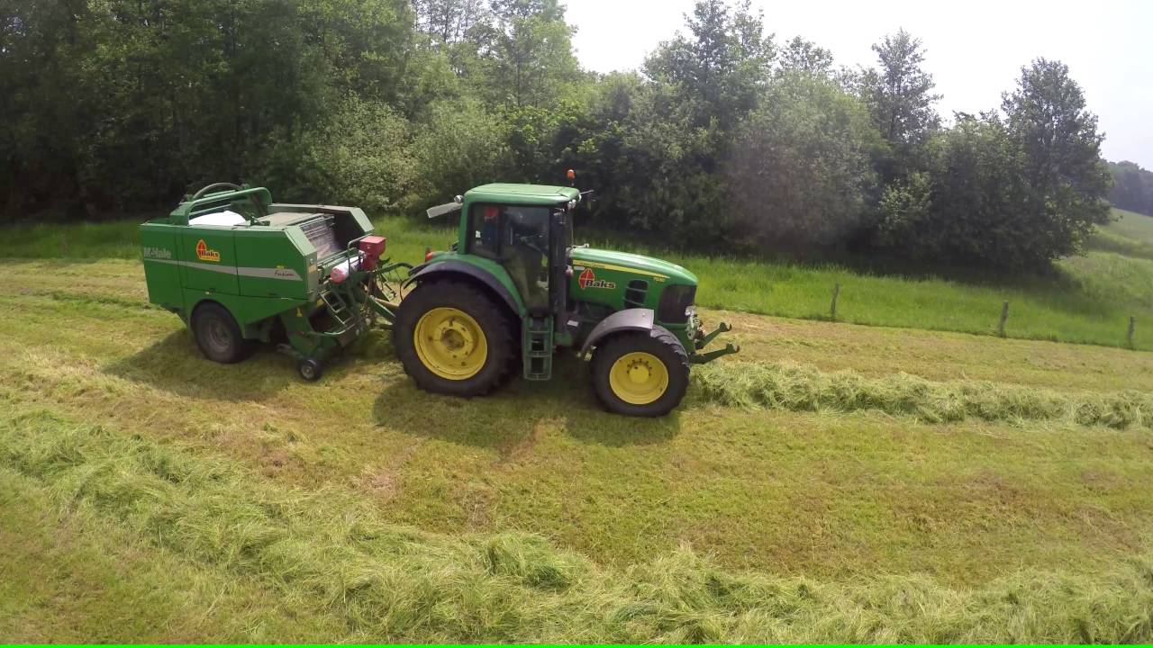 Balen persen & inwikkelen (Baks Borculo, 28-05-2016) - YouTube