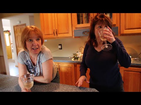 MOVING IN w/ AUNT MELISSA!
