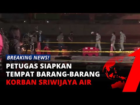 Petugas Telah Siapkan Tempat untuk Penemuan Barang-barang Korban Sriwijaya Air SJY-182 | tvOne