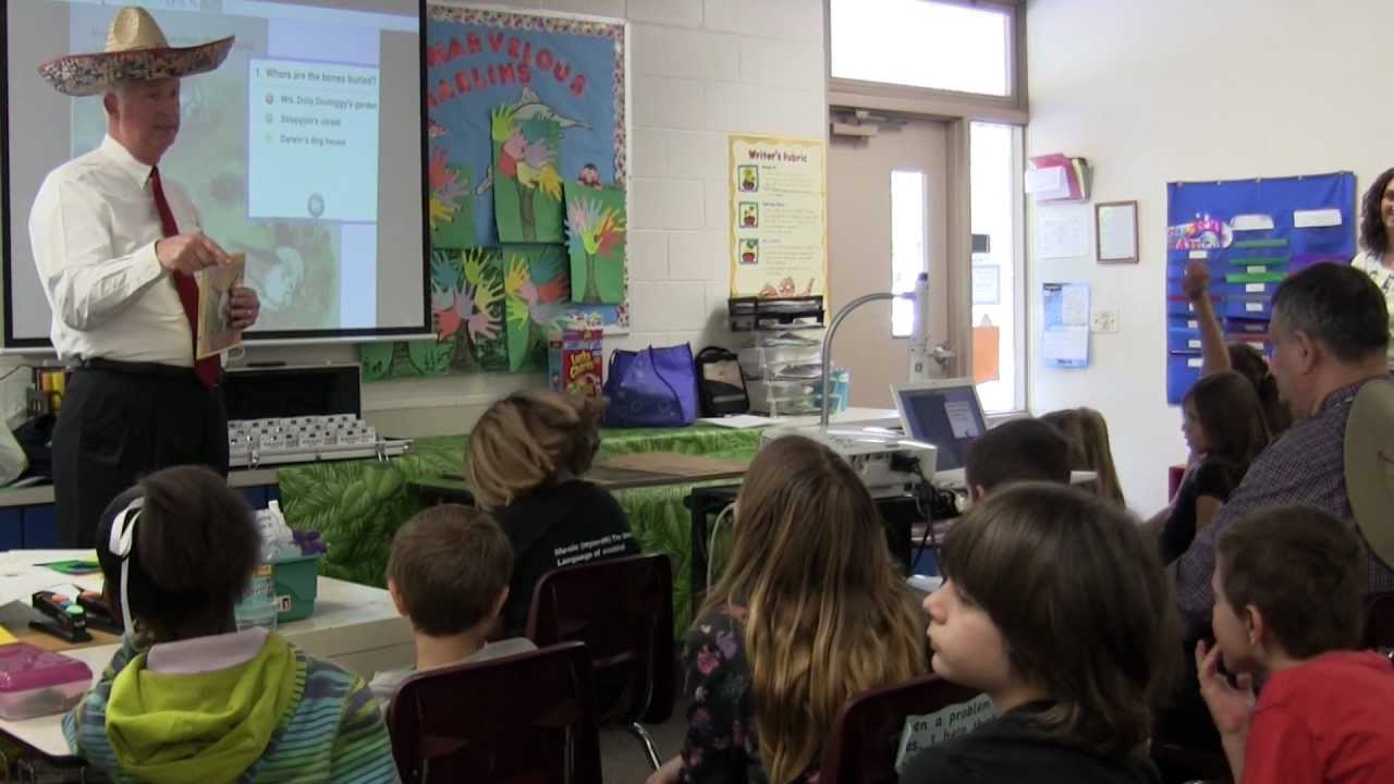Literacy Day at Moon Lake Elementary School - YouTube