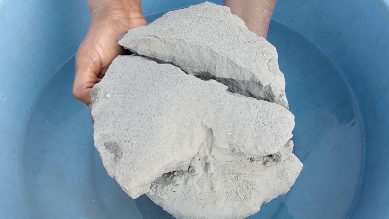 ASMR very soft sand and pure cement sand Hee sand dipping crumble in ...