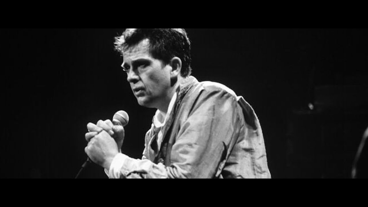 Sledgehammer : Peter Gabriel : So Album [1986] @itspetergabriel @roughlea_music - YouTube