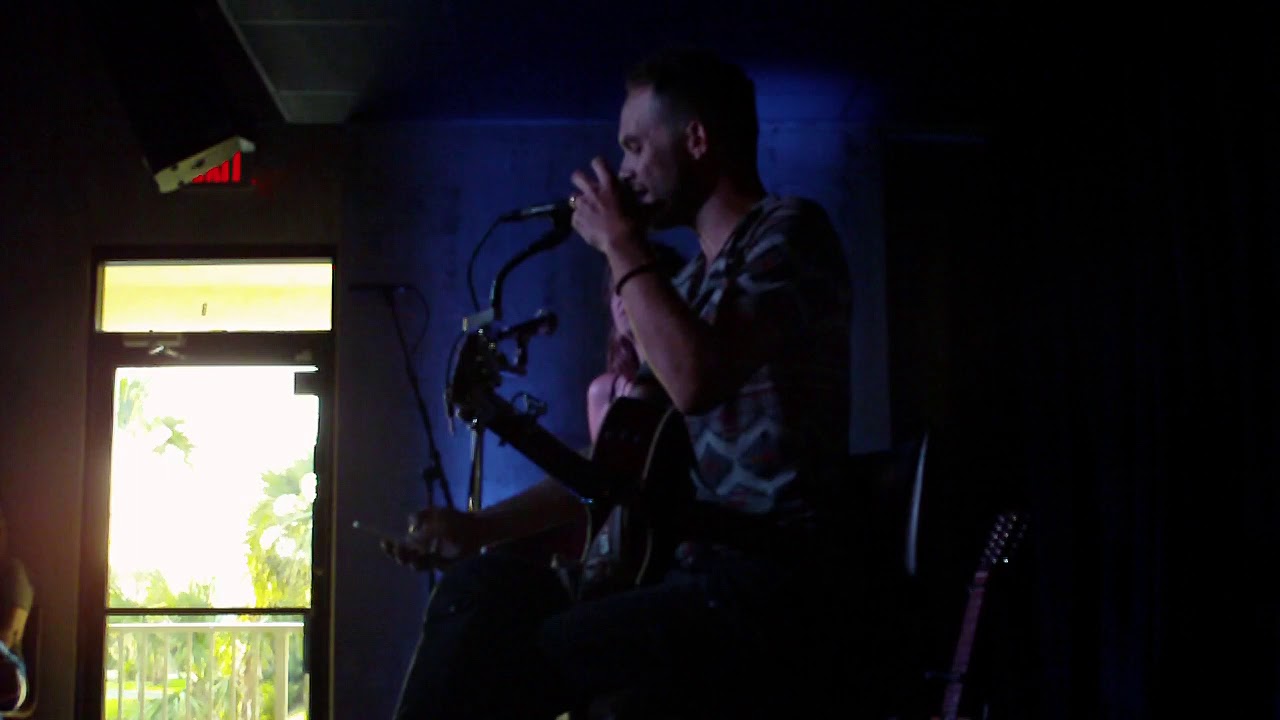 Flagship Romance Band Dorothy - YouTube