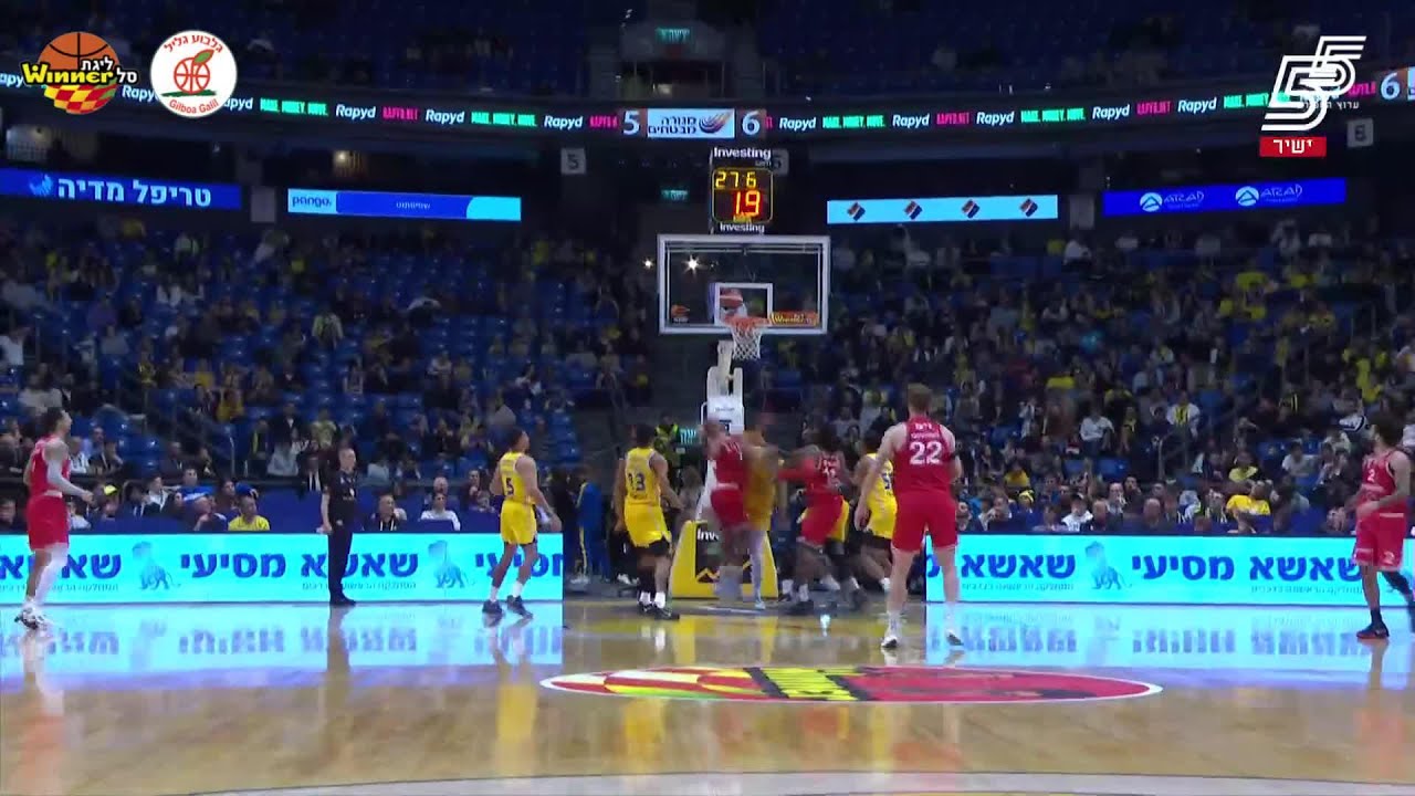 Tony Carr Points in Maccabi Playtika Tel Aviv vs. Hapoel Gilboa Galil ...
