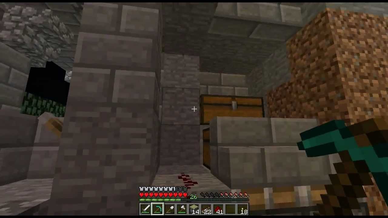 Minecraft season 1: automatic chest room - YouTube