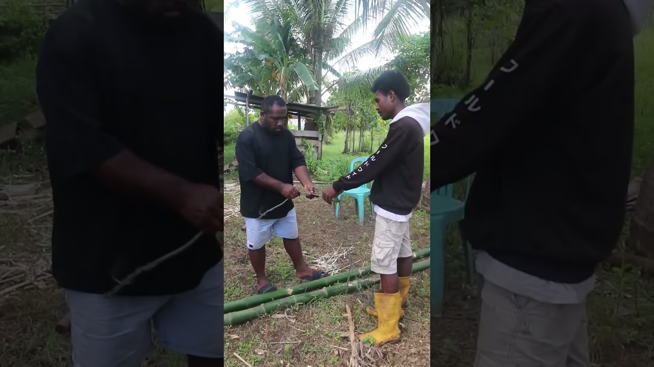 Dari Kelapa ke Kopra Berkualitas di Semangga - EcoNusa