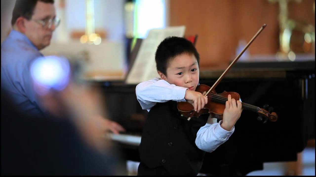 Violin Prodigy Spencer Tsai, age 7, - Max Bruch "Violin Concerto No.1 ...